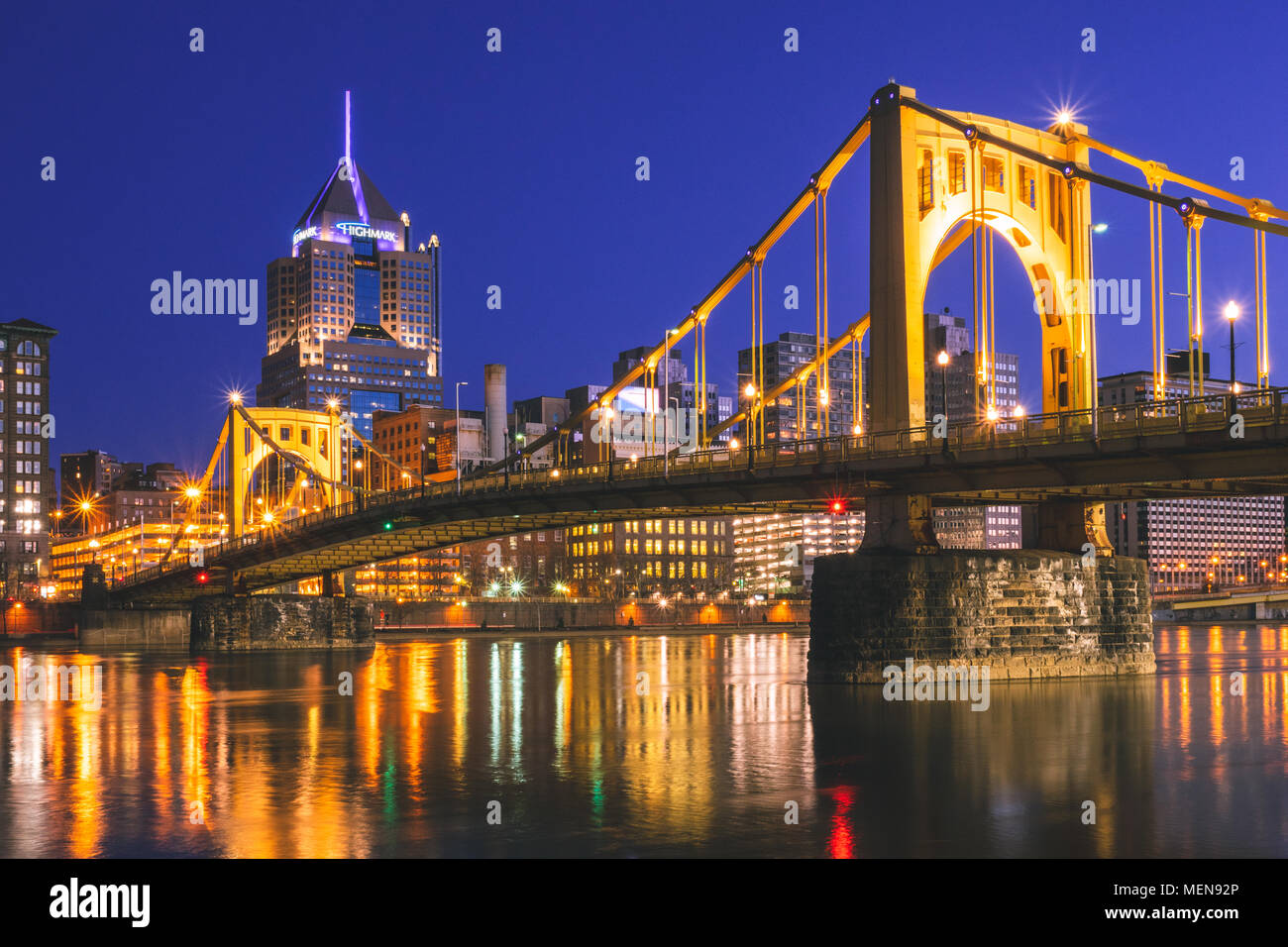 Pittsburgh bridges night hi-res stock photography and images - Alamy