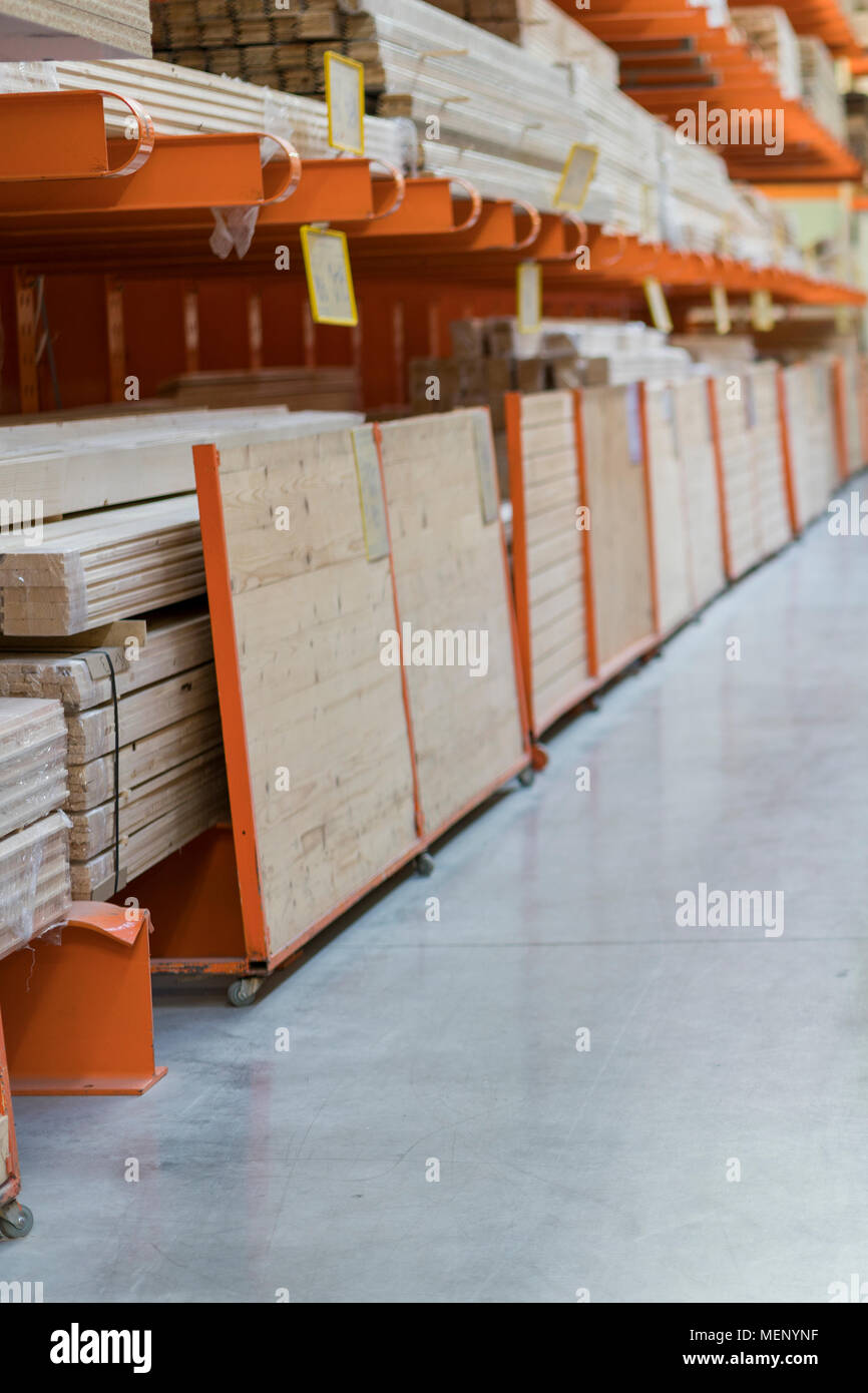 Lumber yard customer hi-res stock photography and images - Alamy