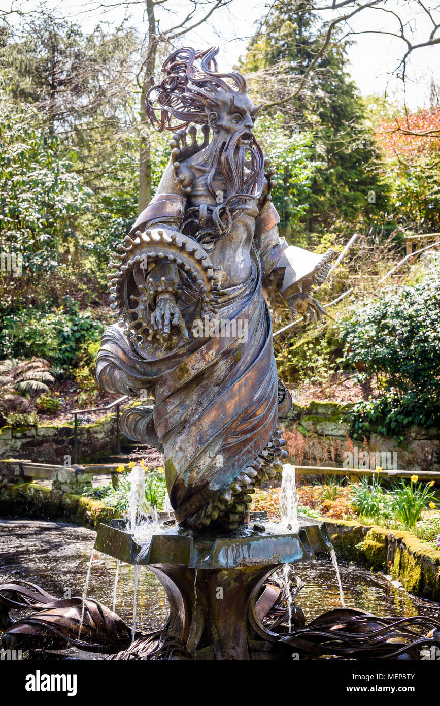 Statue in sunken garden at Chester Zoo Stock Photo - Alamy