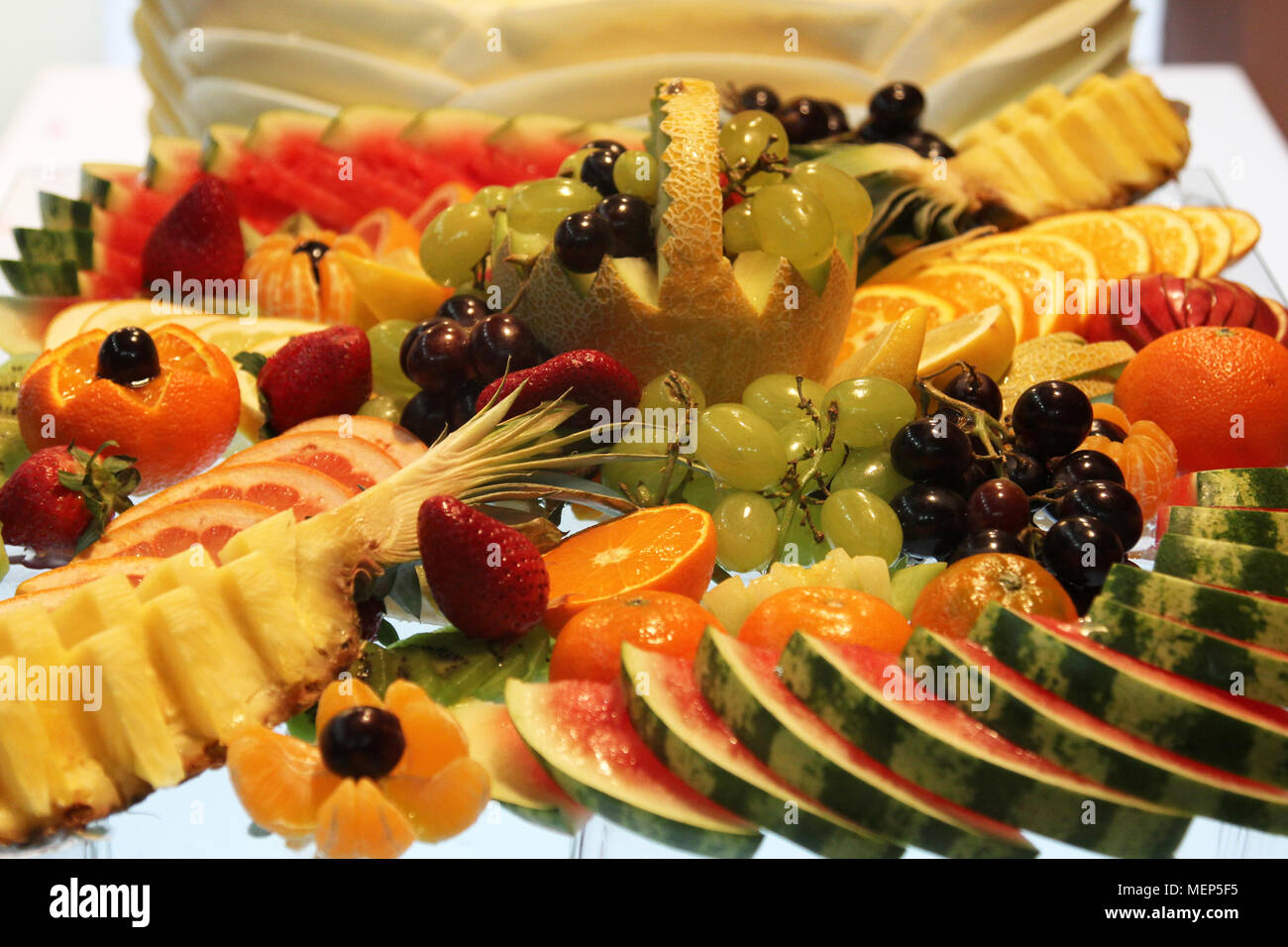 Plate with fruits and berries Stock Photo - Alamy