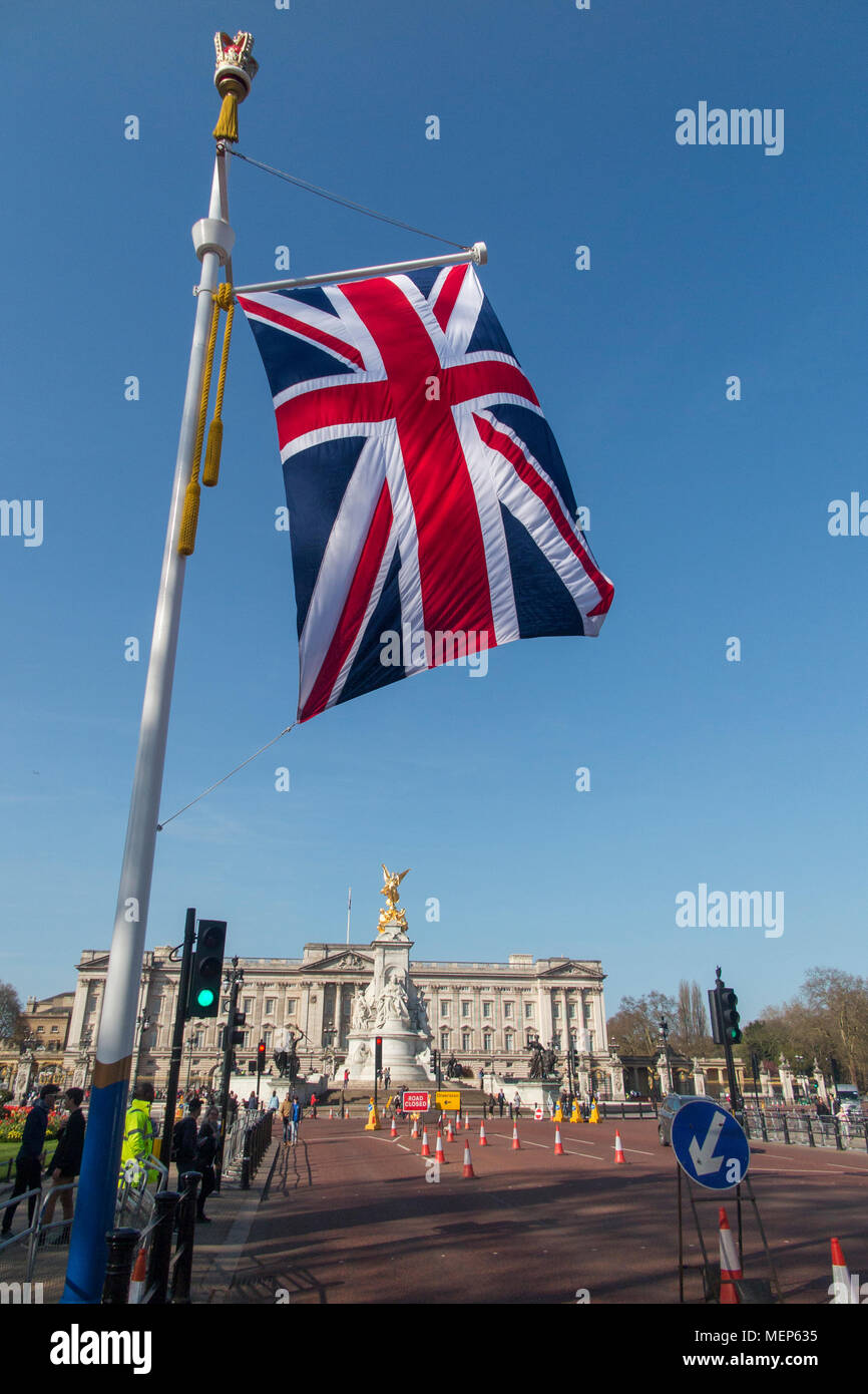 Commonwealth countries flags hi-res stock photography and images - Alamy