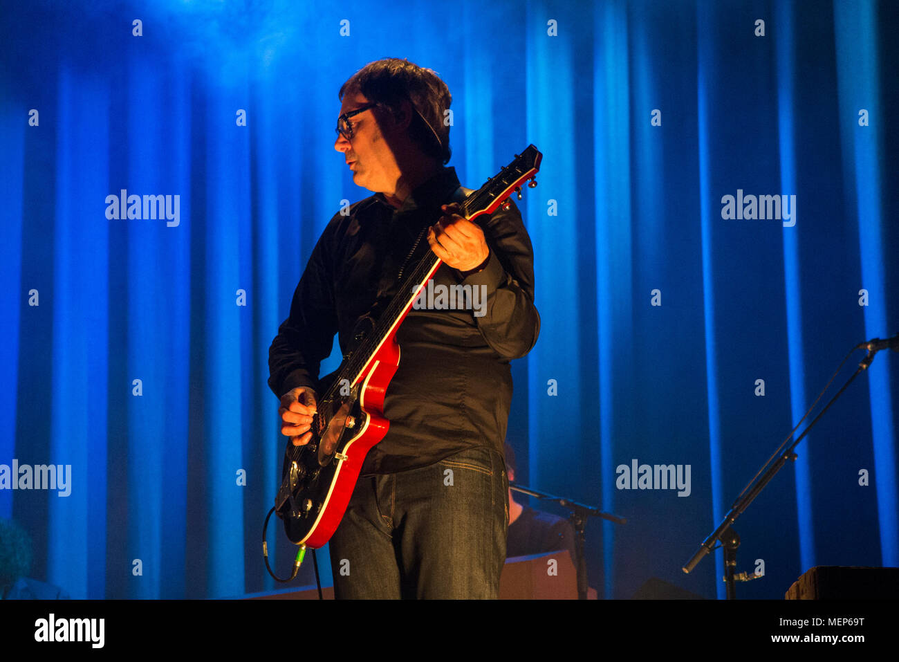 Hooverphonic introduce their new lead singer Luka Cruysberghs to a ...