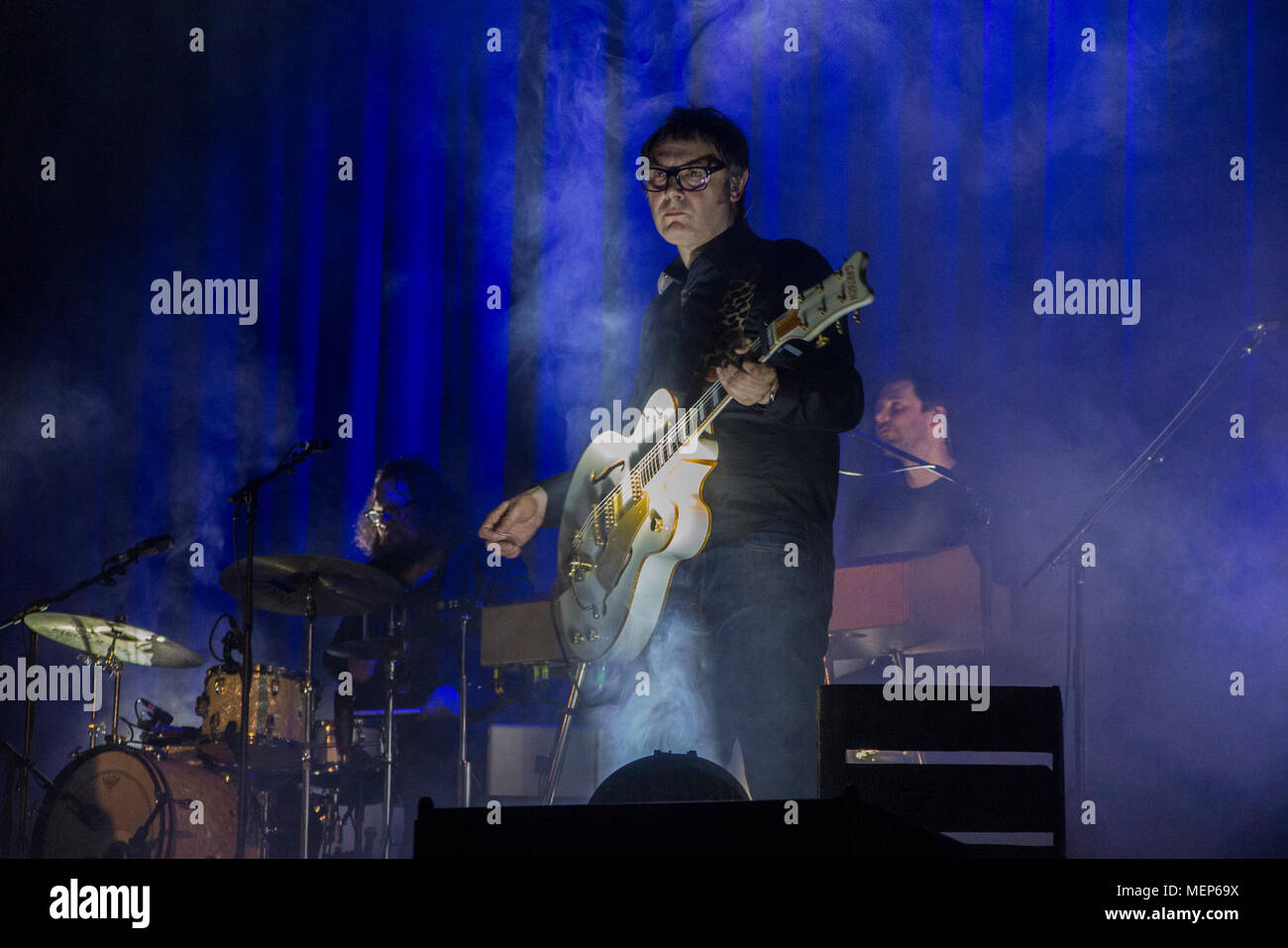Hooverphonic introduce their new lead singer Luka Cruysberghs to a ...