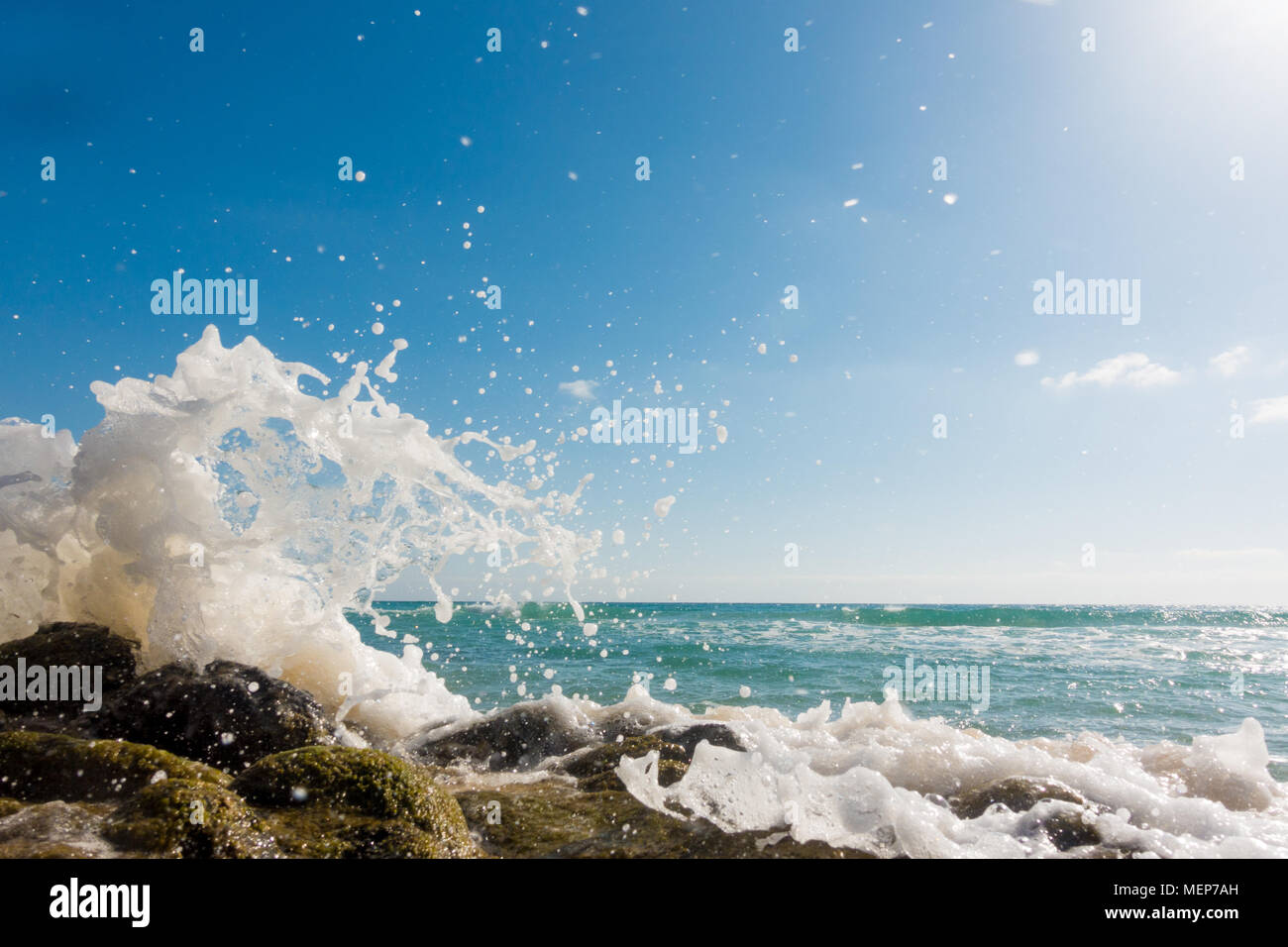 Coastal bursting wave hi-res stock photography and images - Alamy