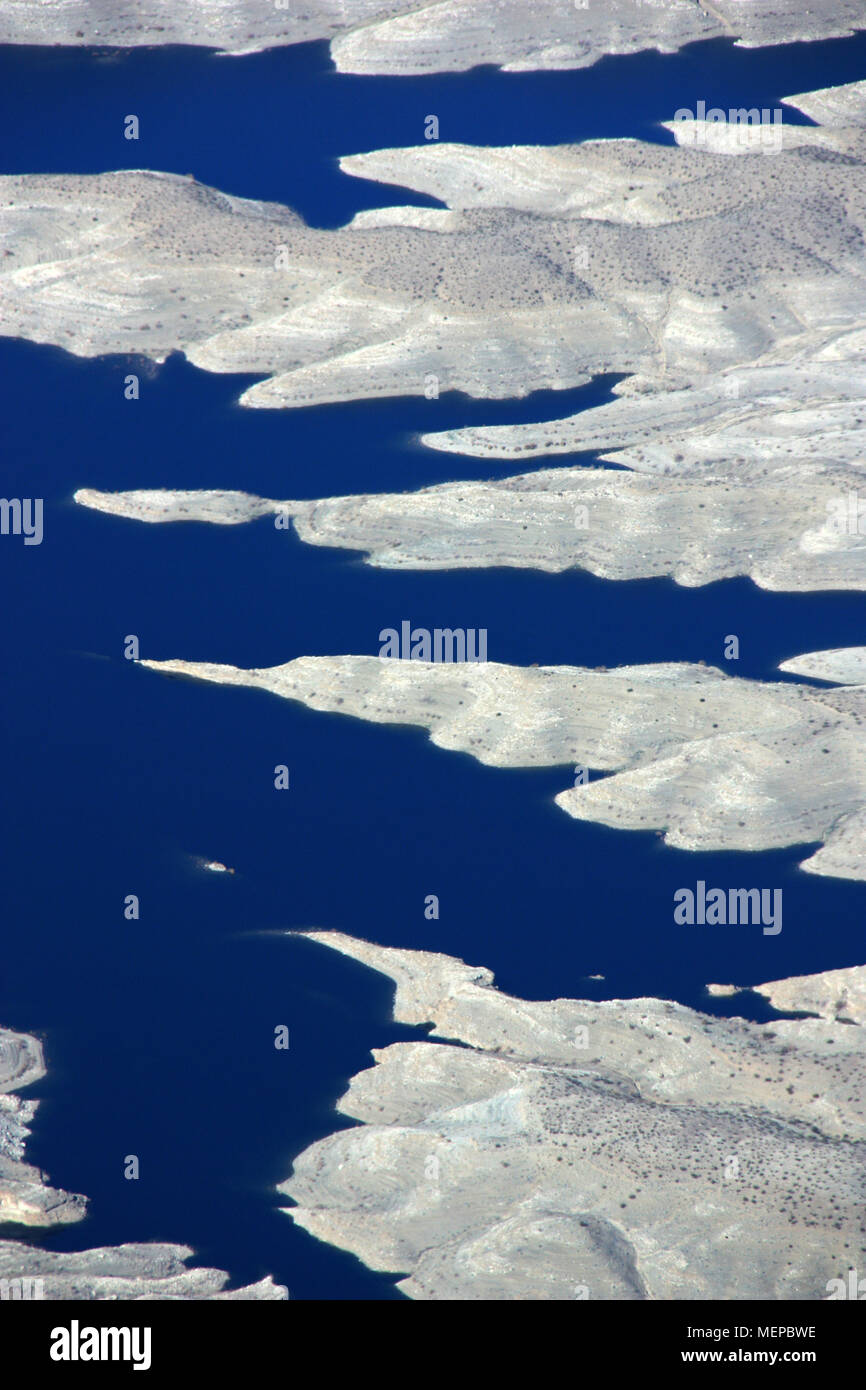 Layers of water hi-res stock photography and images - Alamy