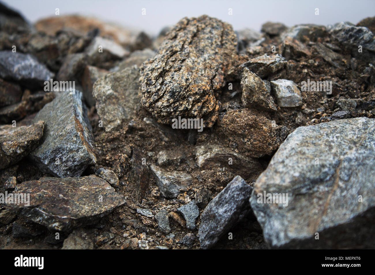 Rock fragments hi-res stock photography and images - Alamy
