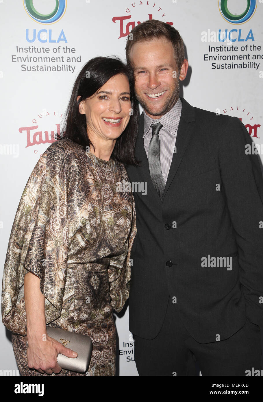 Aaron endress fox and perrey reeves hi-res stock photography and images ...