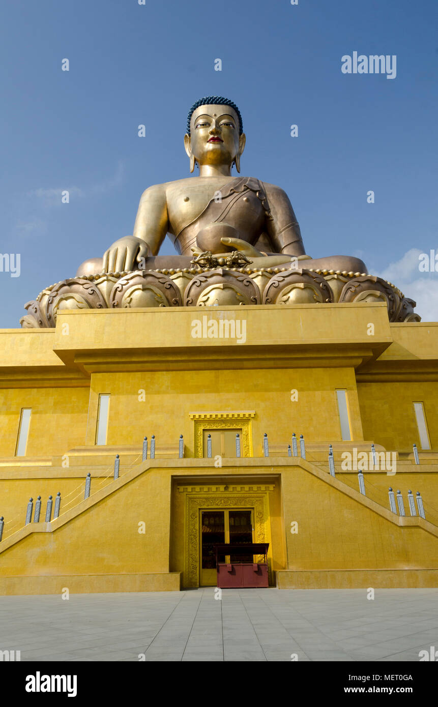 Buddha Dordenma, large Buddha statue and temple, Thimphu, Bhutan Stock ...