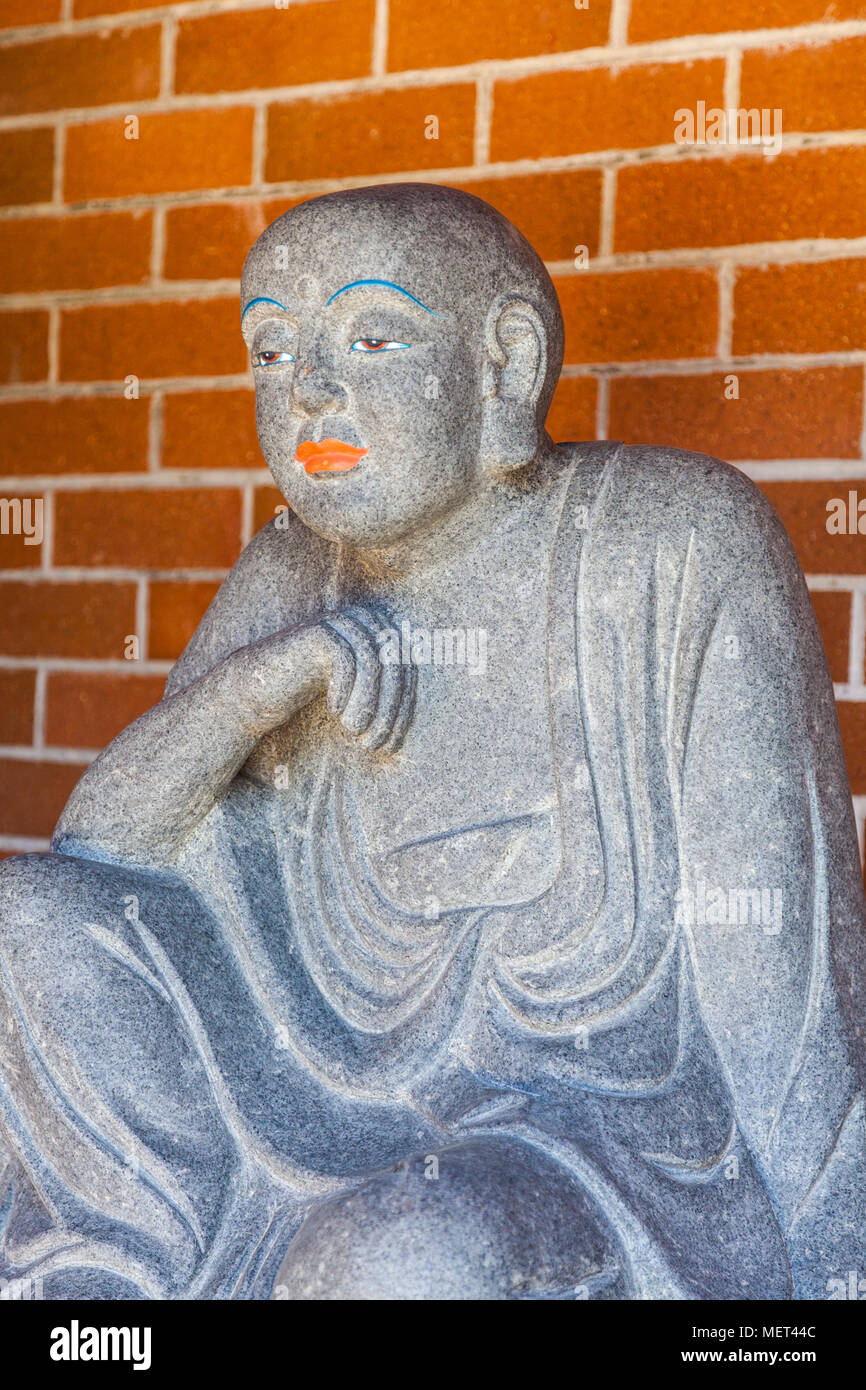 18 statues hi-res stock photography and images - Alamy