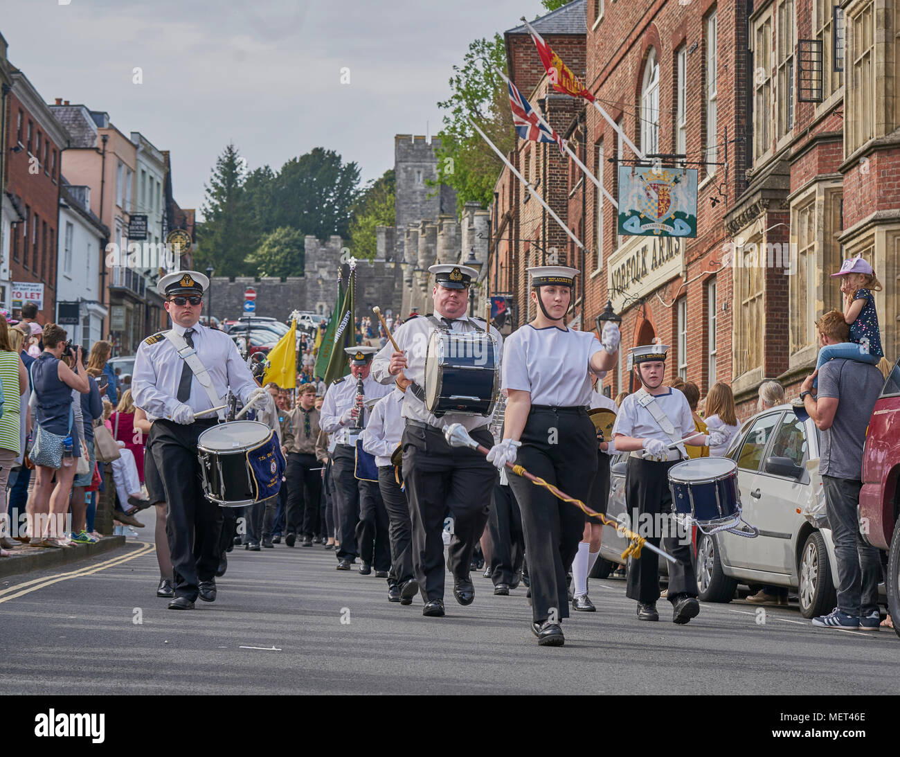 Scouts parade hi-res stock photography and images - Alamy
