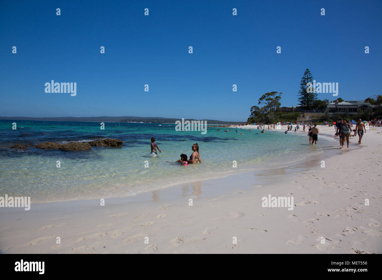 Jervis bay sand swimming hi-res stock photography and images - Alamy