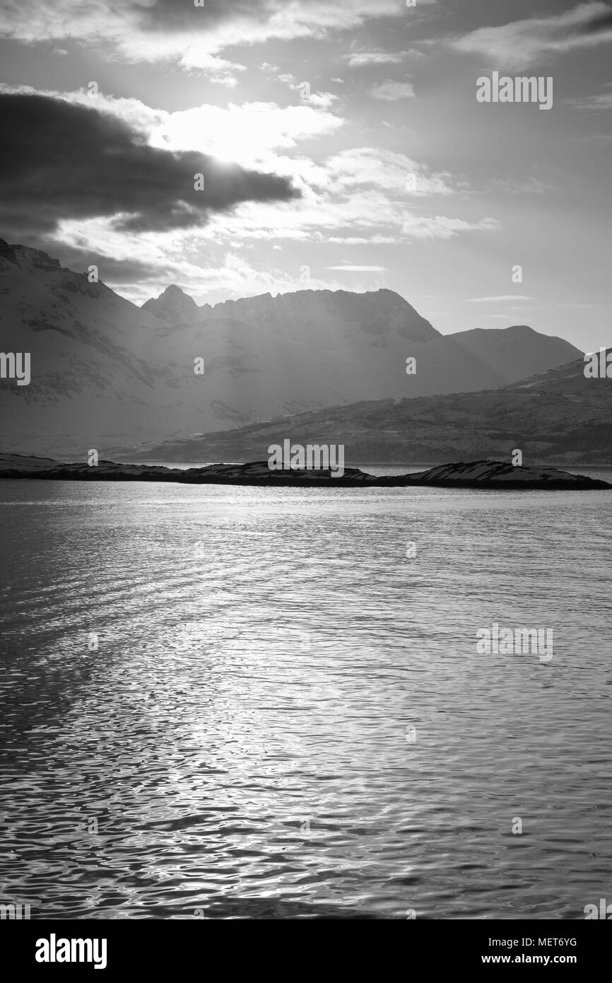 Black landscape sunset hi-res stock photography and images - Alamy