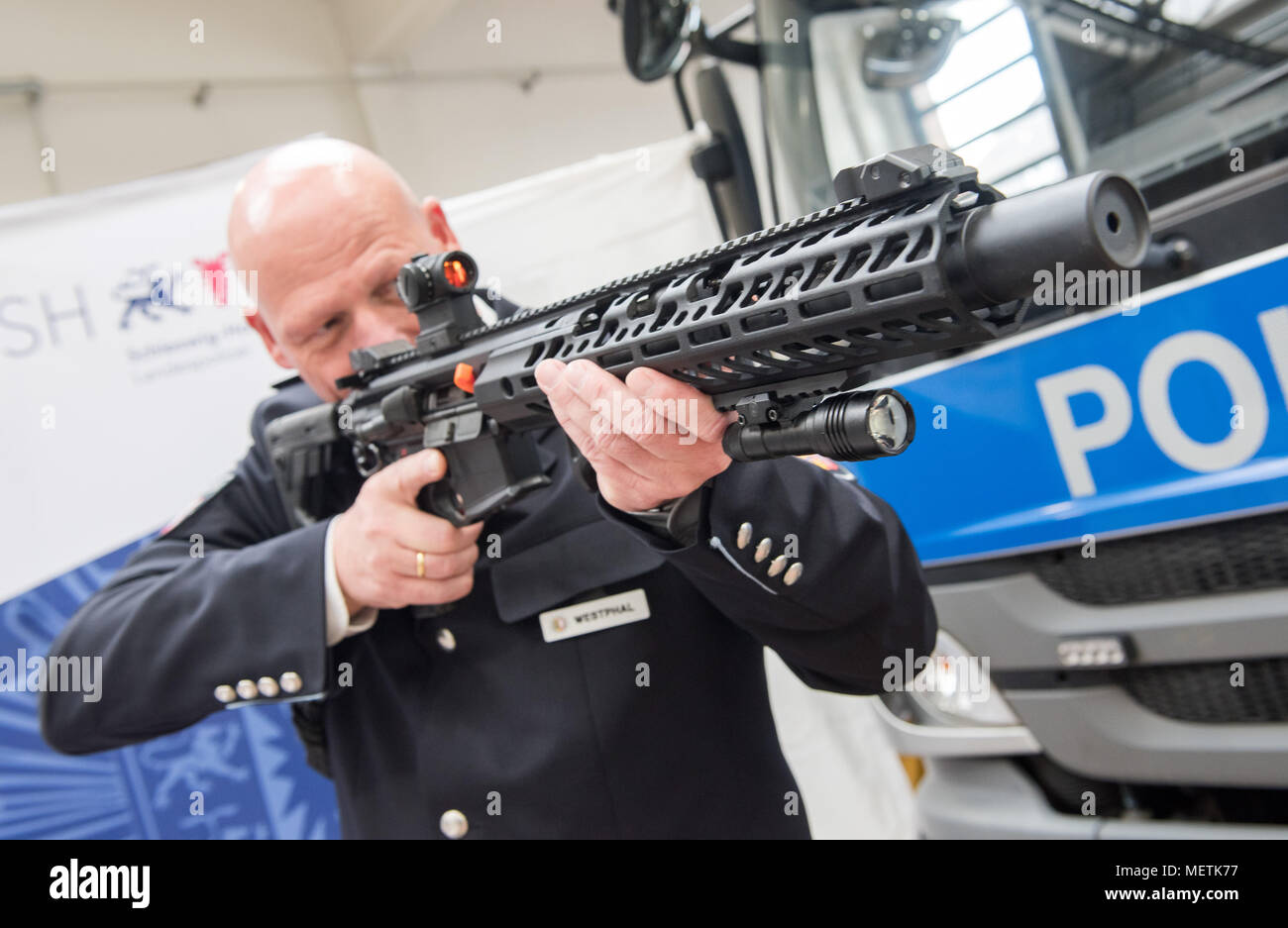 23 April 2018, Germany, Kiel: Police commissioner Holger Westphal ...
