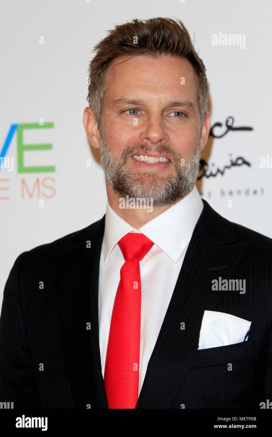 Travis Schuldt Scrubs