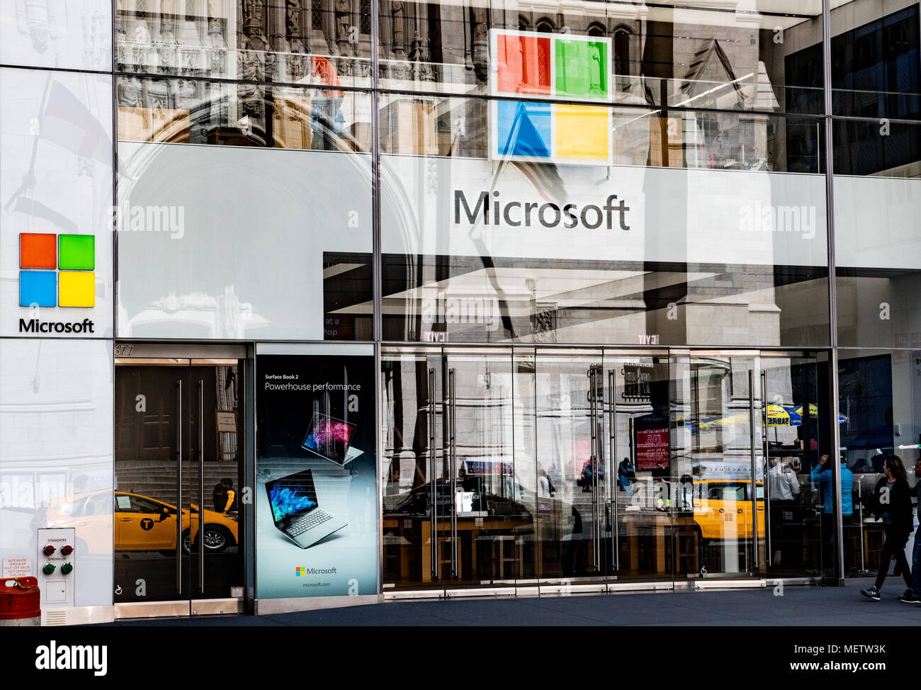 Microsoft store on Fifth Avenue in New York City Stock Photo - Alamy