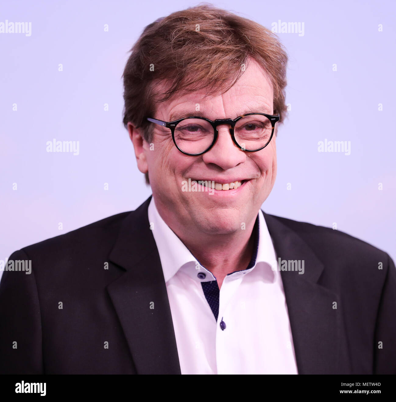 23 April 2018, Germany, Hamburg: ZDF-Live reporter for the soccer world ...