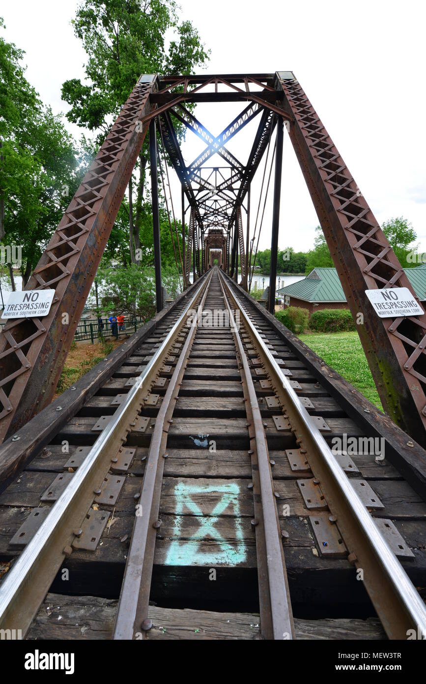 A rail road girder bridge in Augusta Georgia Stock Photo - Alamy
