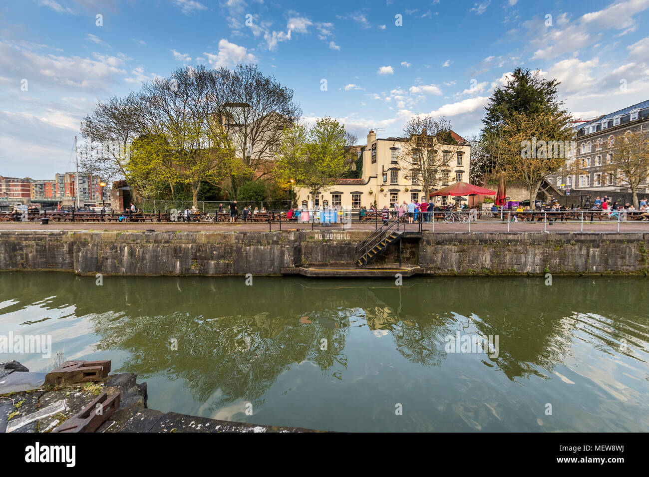 The Ostrich pub and garden on Bathurst Basin. Bristol Project Stock ...
