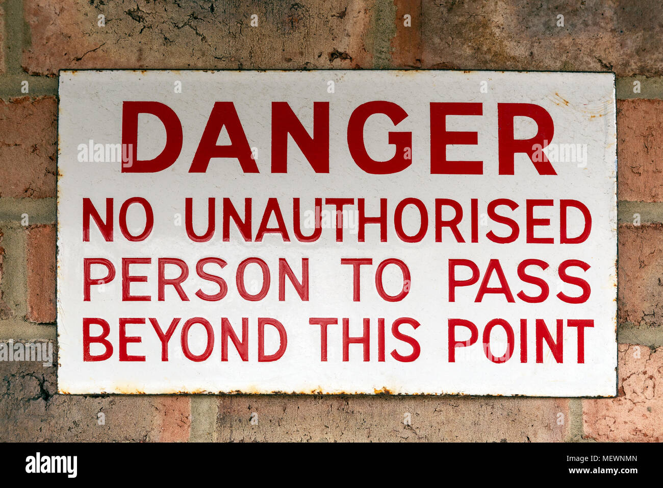 No unauthorised access hi-res stock photography and images - Alamy