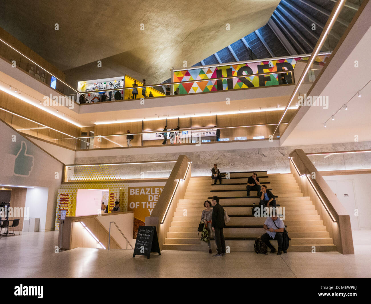 Kensington high street in london hi-res stock photography and images ...