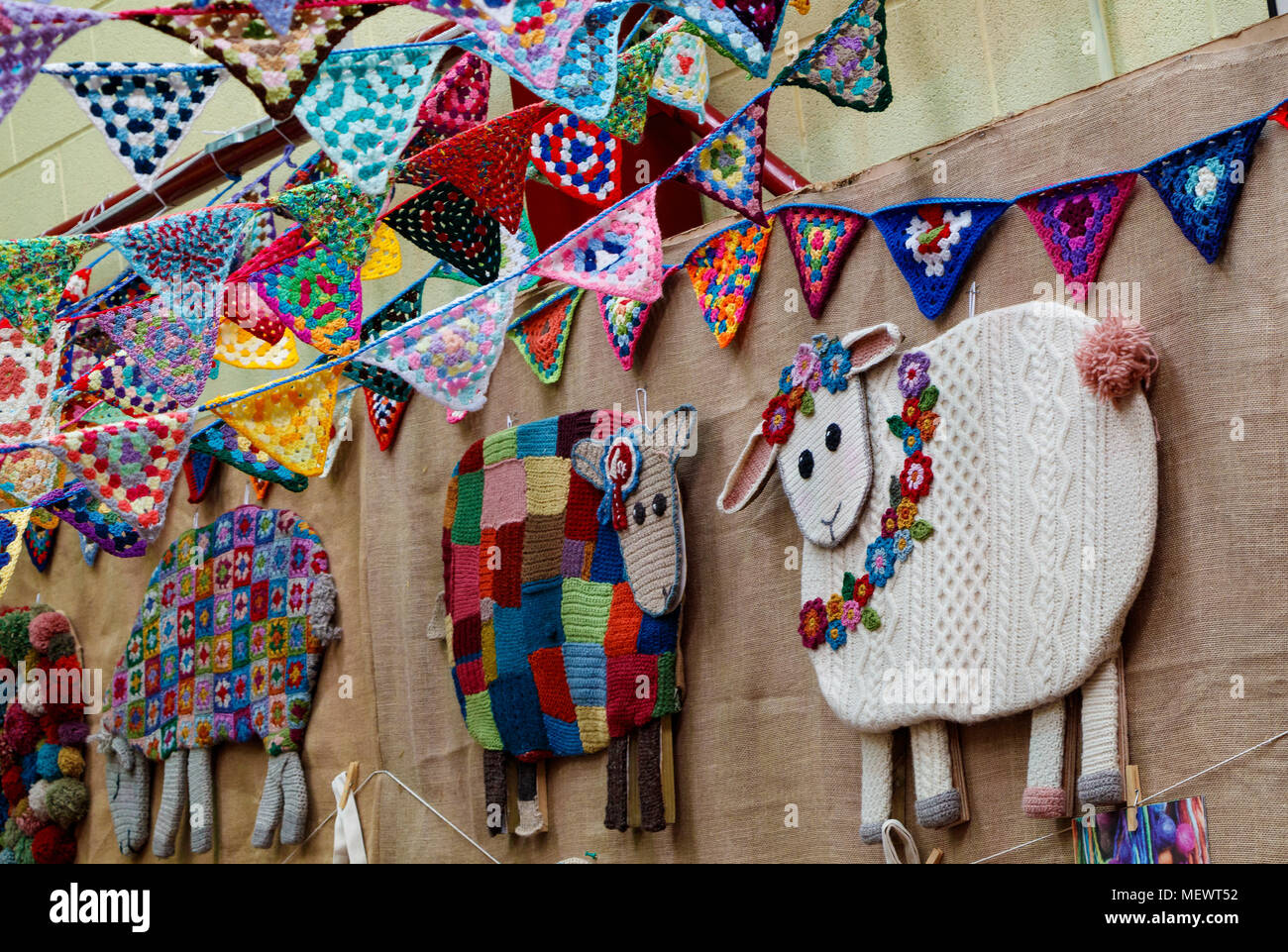 Coloured sheep hi-res stock photography and images - Alamy
