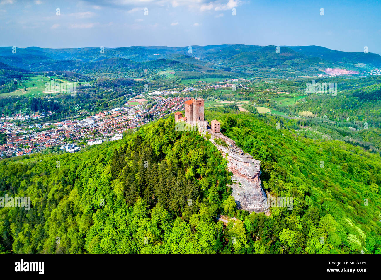 Trifels castle hi-res stock photography and images - Alamy