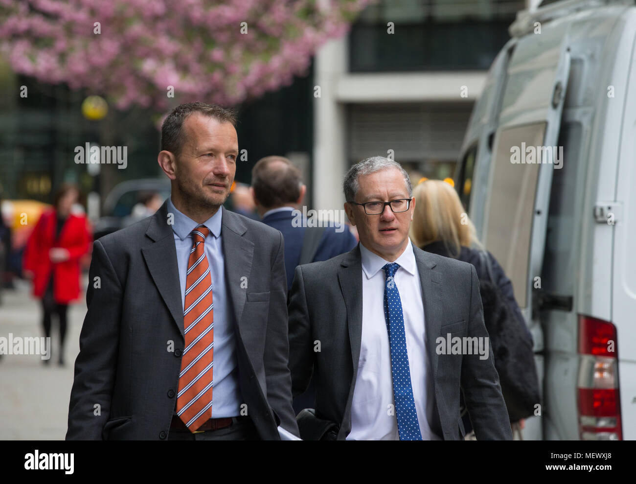 Bbc v sir cliff richard hi-res stock photography and images - Alamy