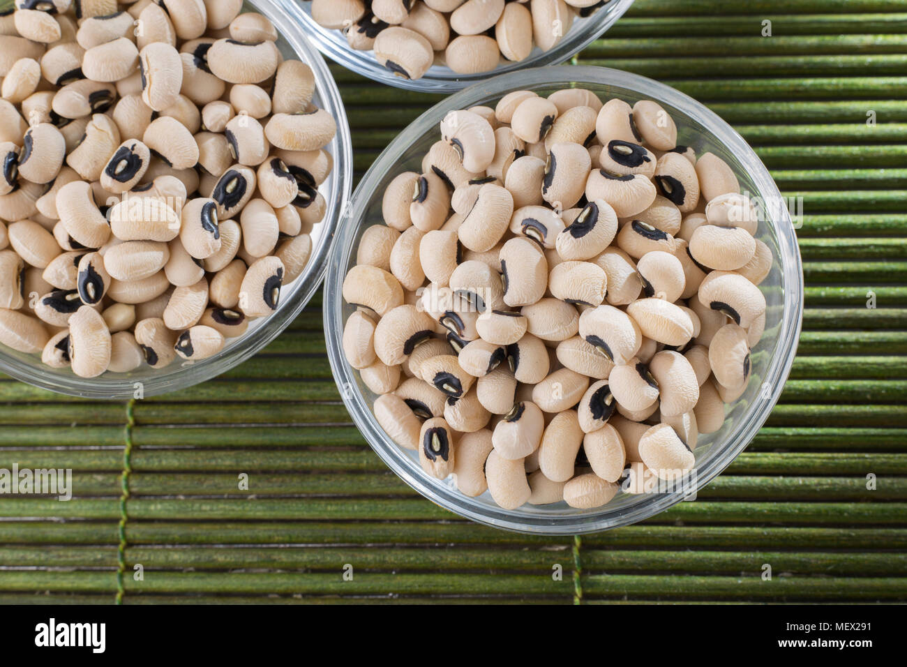 Black-headed beans, Vigna unguiculata Stock Photo - Alamy