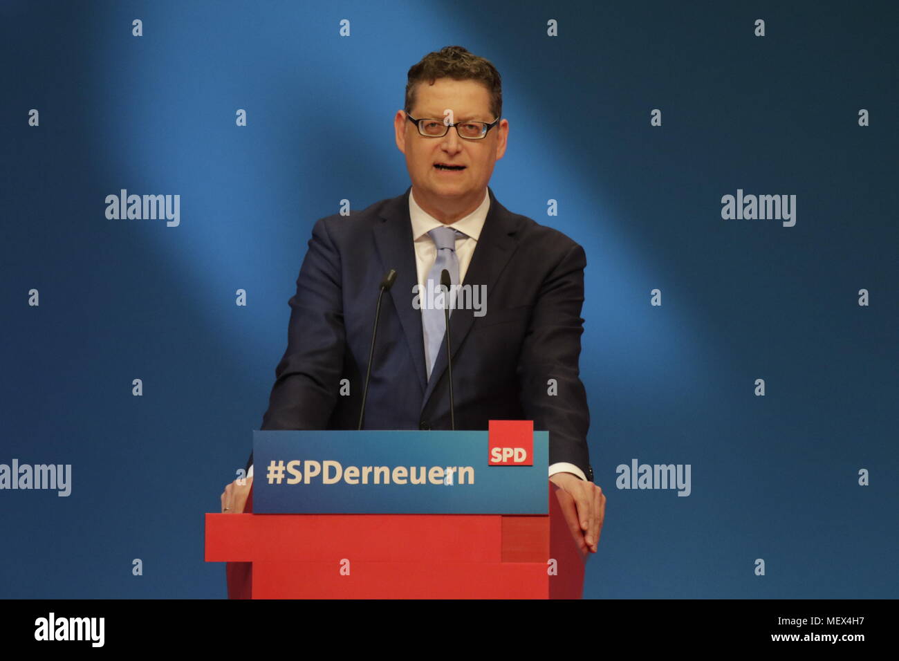 Wiesbaden, Germany. 22nd Apr, 2018. The chairman of the SPD in Hesse ...