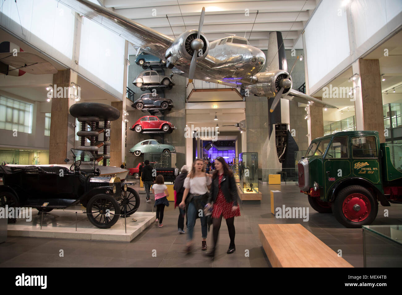 Lockheed elektra hi-res stock photography and images - Alamy