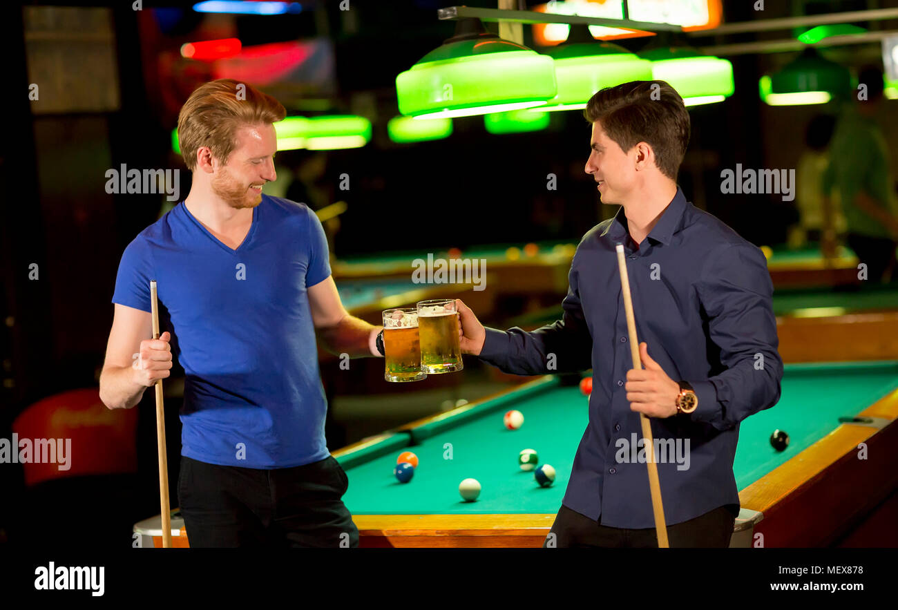 Pool stick hi-res stock photography and images - Alamy