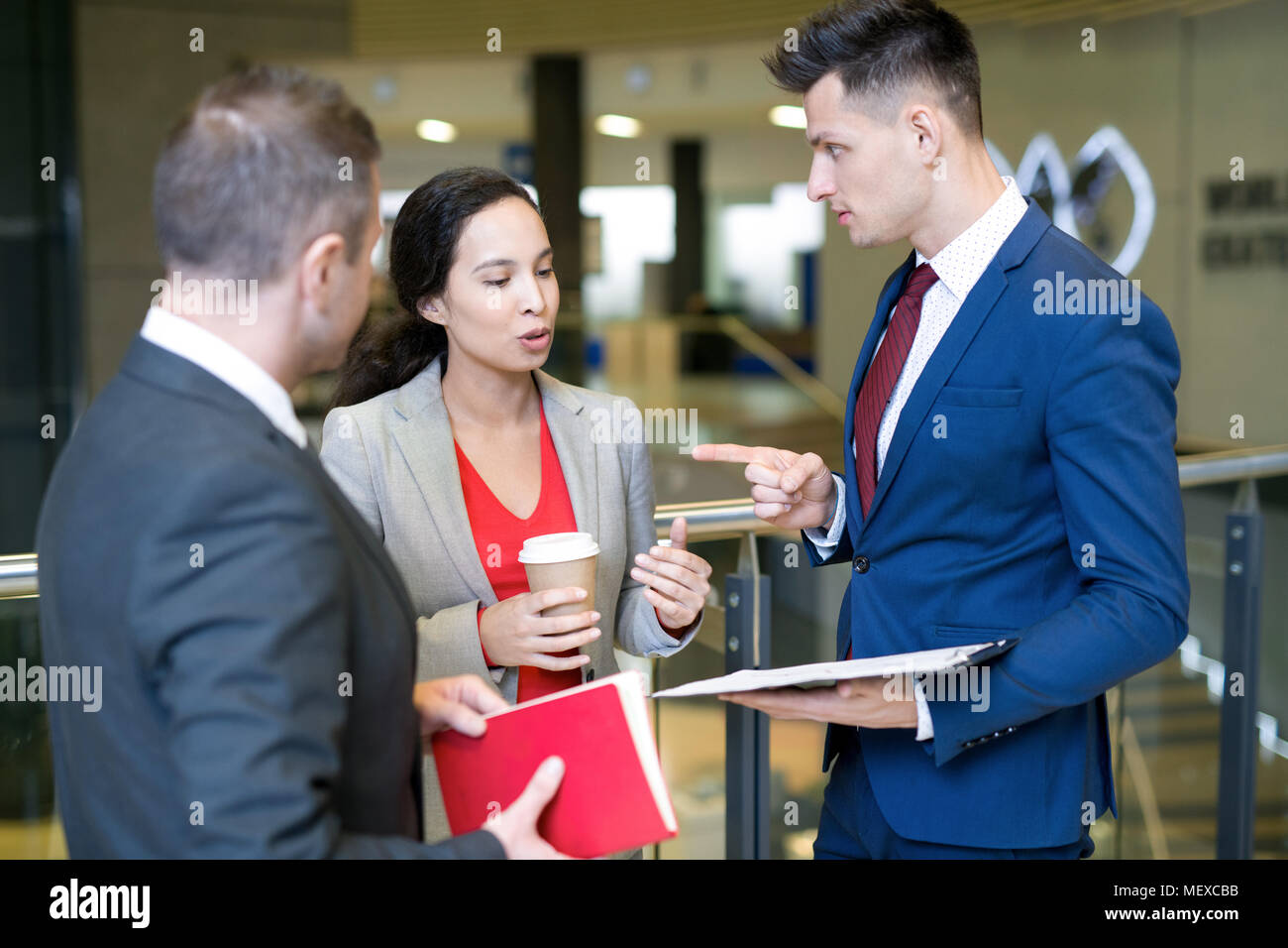 Business topics hi-res stock photography and images - Alamy