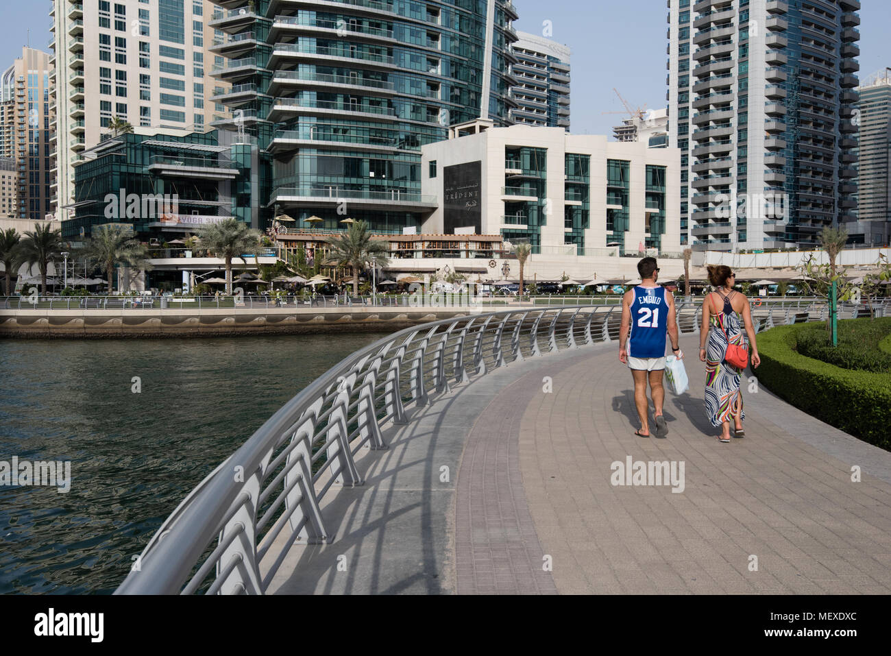 Dubai marina walk hi-res stock photography and images - Alamy