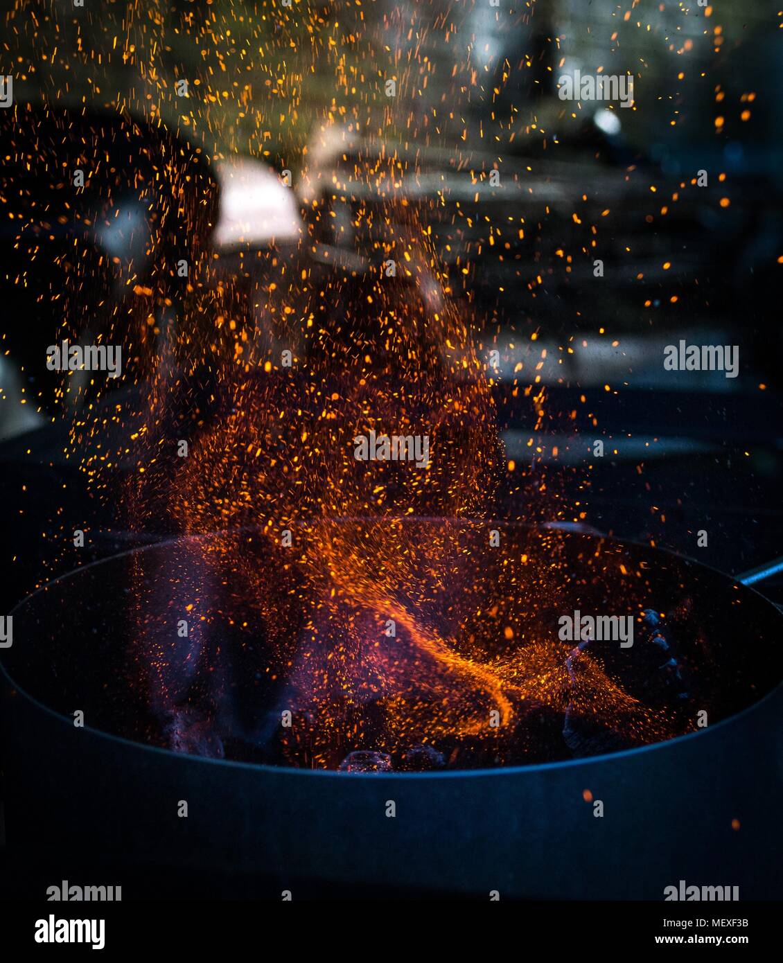 Fast shutter speed shot hi-res stock photography and images - Alamy