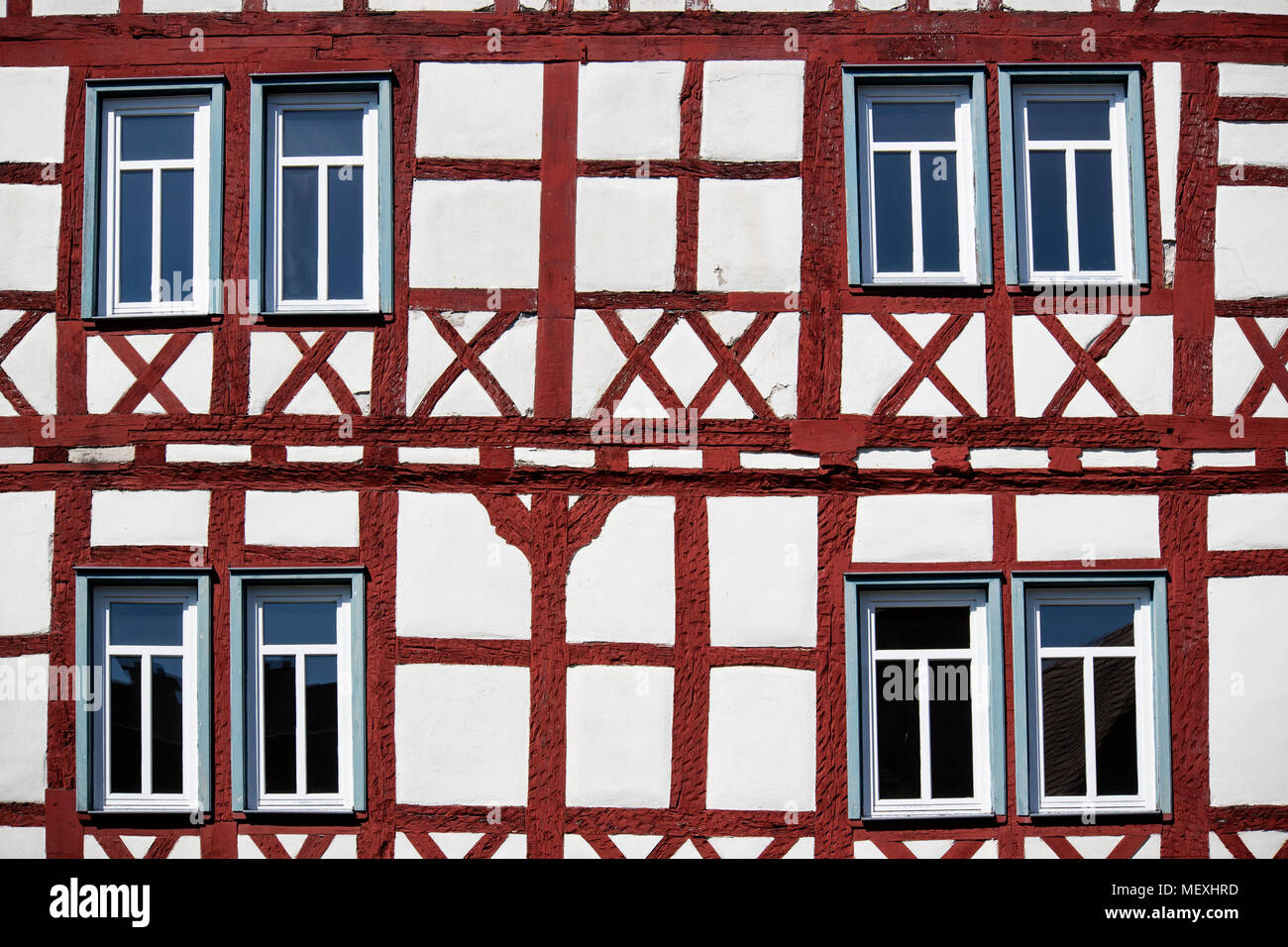 Mittelalterlich muster hi-res stock photography and images - Alamy