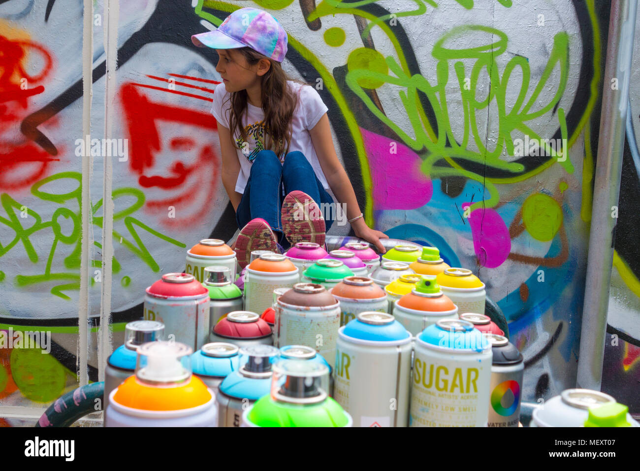 Graffiti Class in Croydon Stock Photo - Alamy