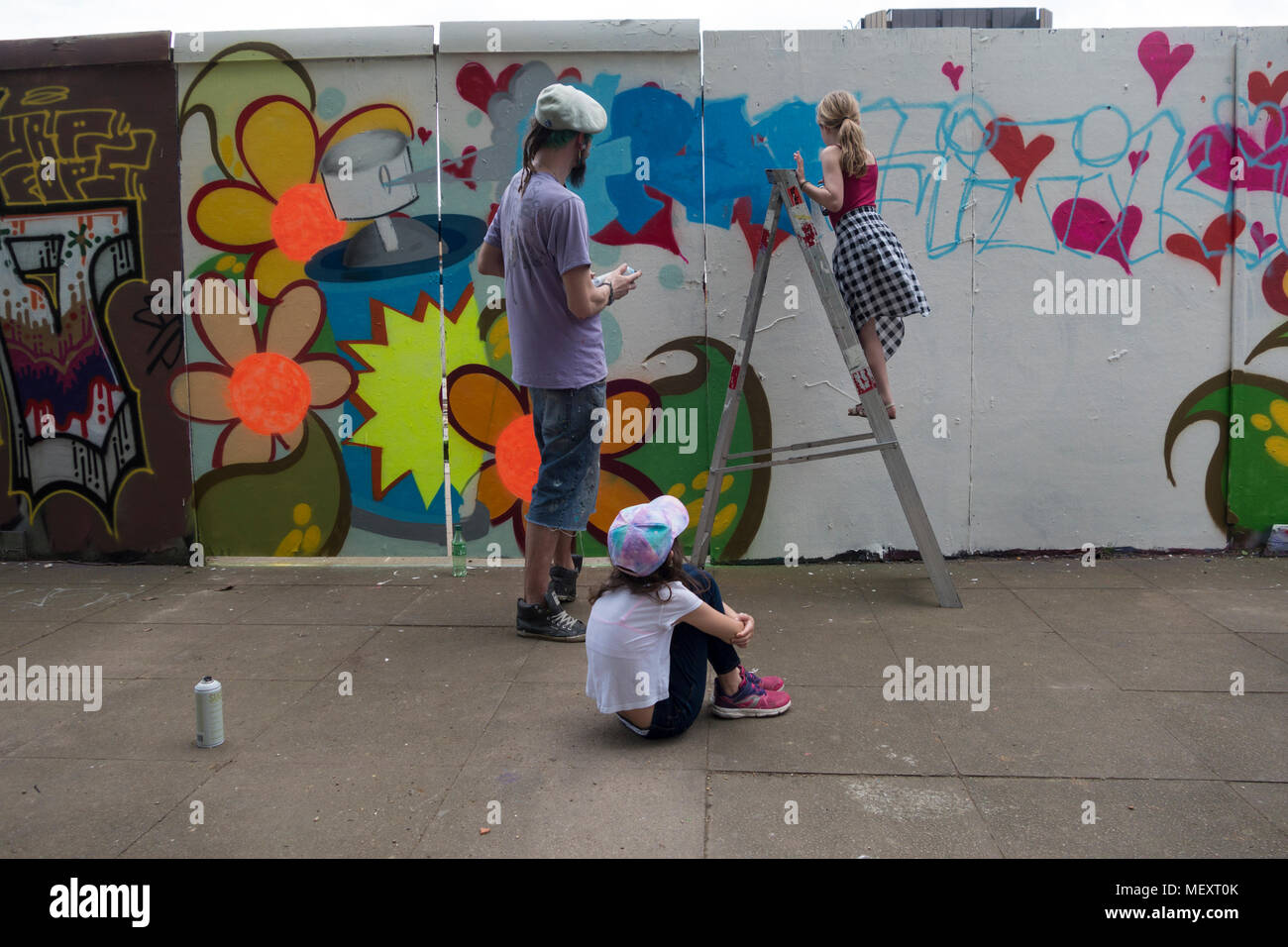 Graffiti Class in Croydon Stock Photo - Alamy