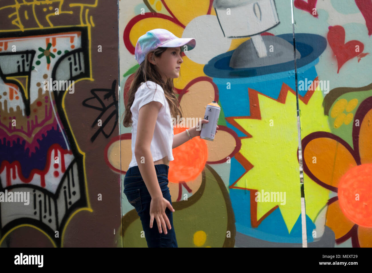 Graffiti Class in Croydon Stock Photo - Alamy