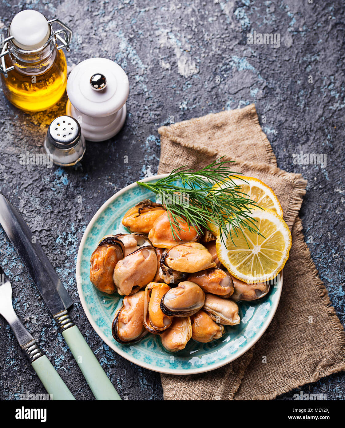 Marinated mussels hi-res stock photography and images - Alamy