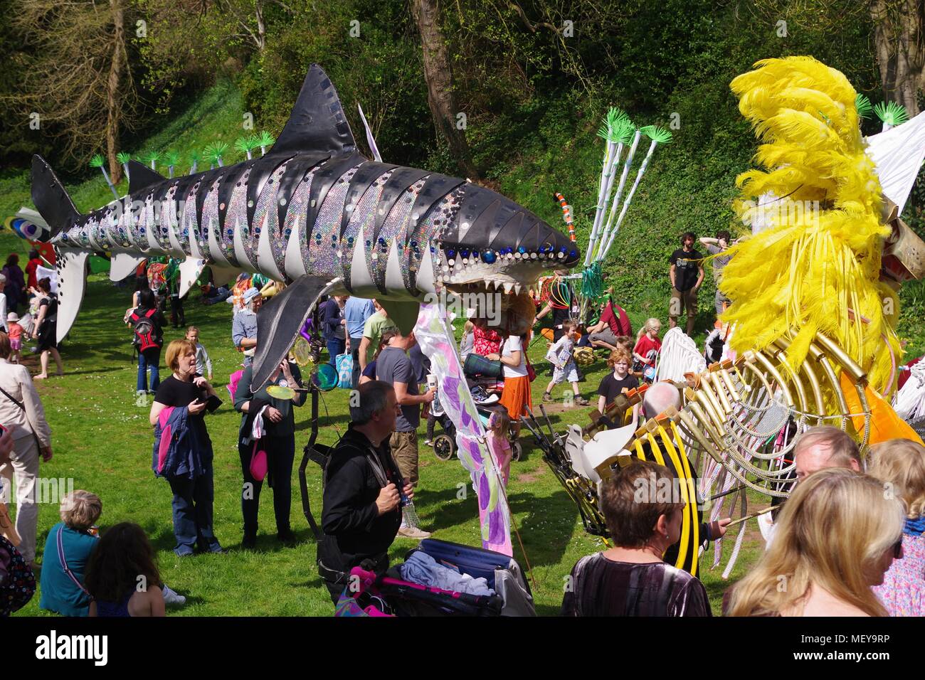 Kinetic Great White Shark Puppet. ramm's Carnival of the Animals ...