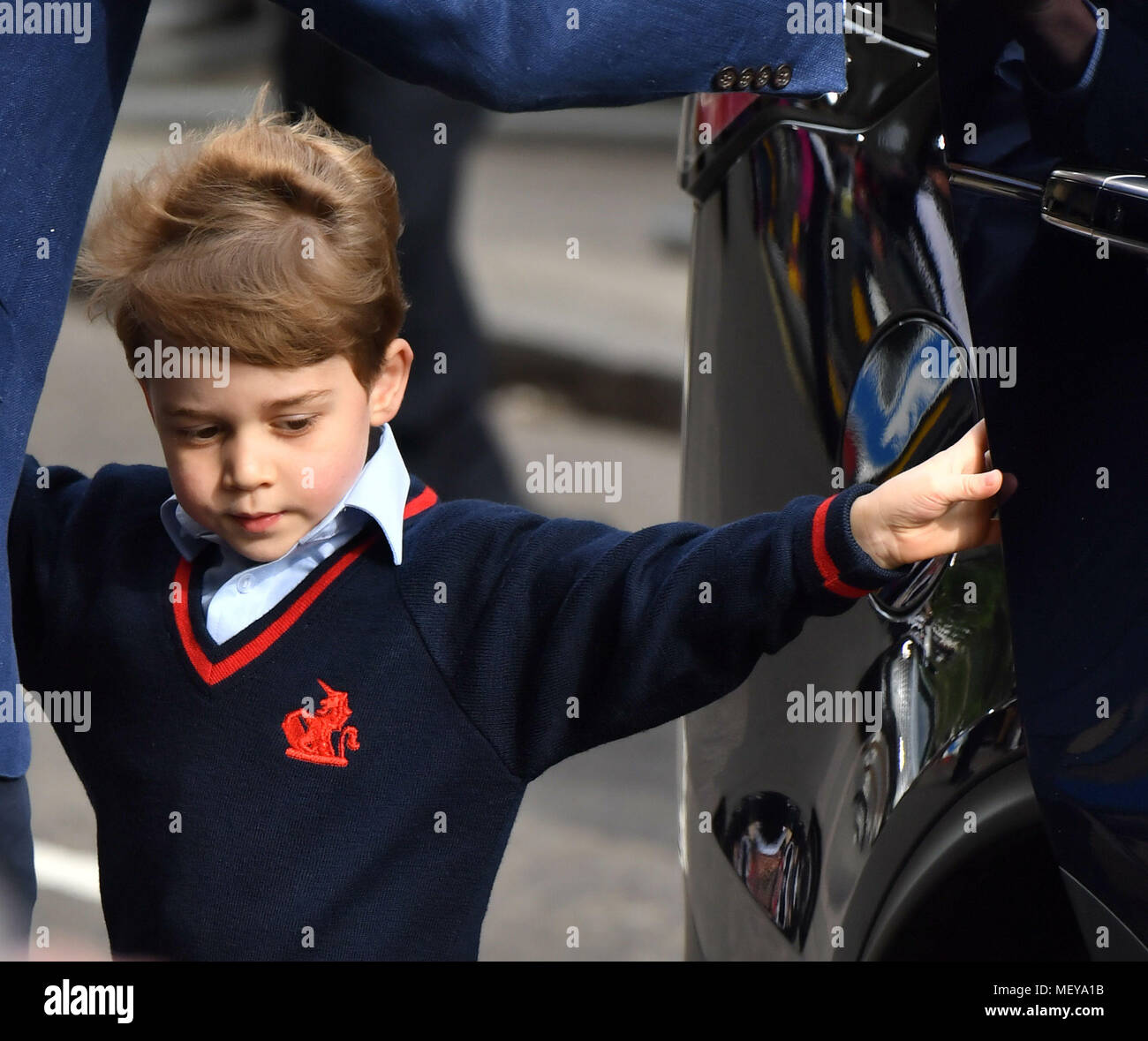 Prince George arrives to meet his newborn brother at the Lindo Wing at ...