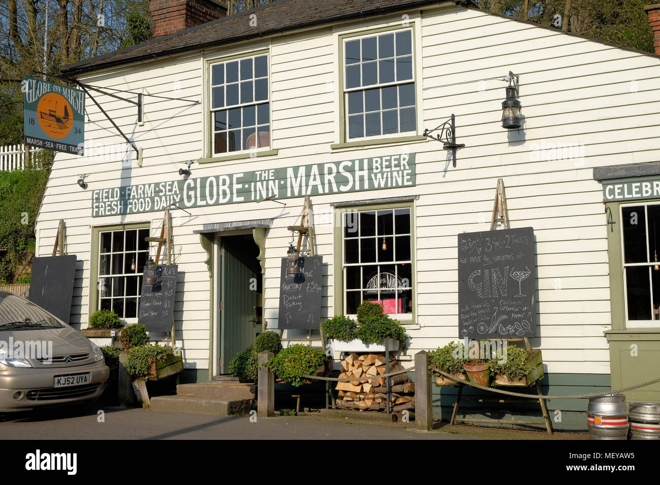 Globe Inn Marsh, Rye, East Sussex, uk Stock Photo - Alamy