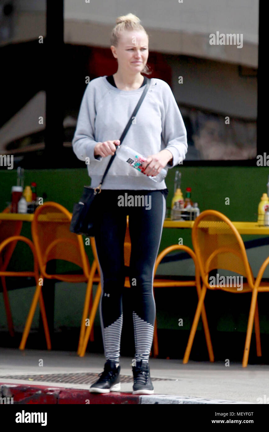 Malin Åkerman spotted wearing no makeup after leaving her workout in ...