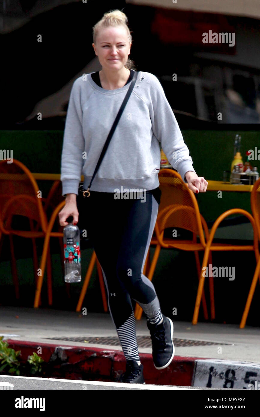 Malin Åkerman spotted wearing no makeup after leaving her workout in ...