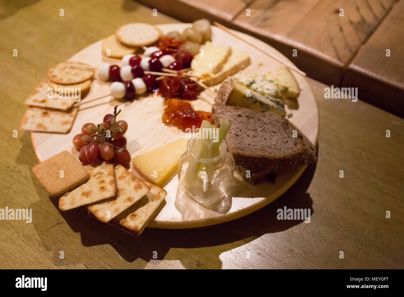 Party platter share hi-res stock photography and images - Alamy