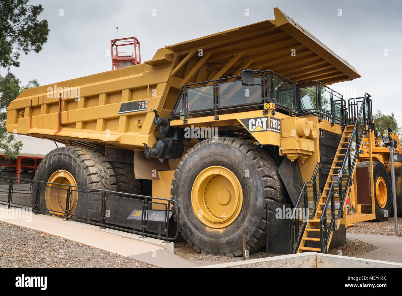 KALGOORLIE, AUSTRALIA - JANUARY 28, 2018: Caterpillar 793C Haul Truck ...