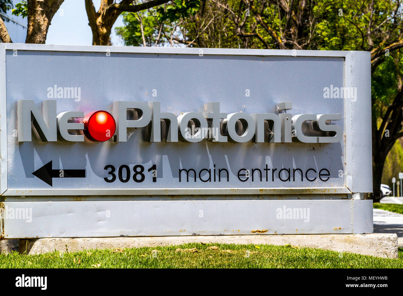 Neophotonics corporation hi-res stock photography and images - Alamy