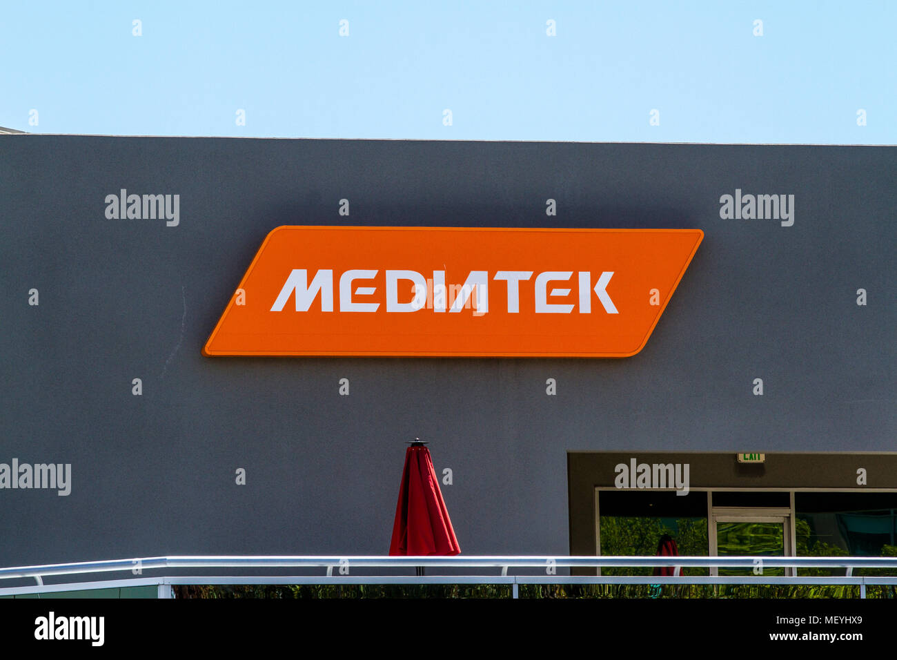 Semiconductor mediatek hi-res stock photography and images - Alamy