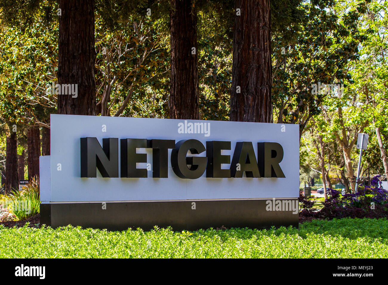 Netgear logo hi-res stock photography and images - Alamy