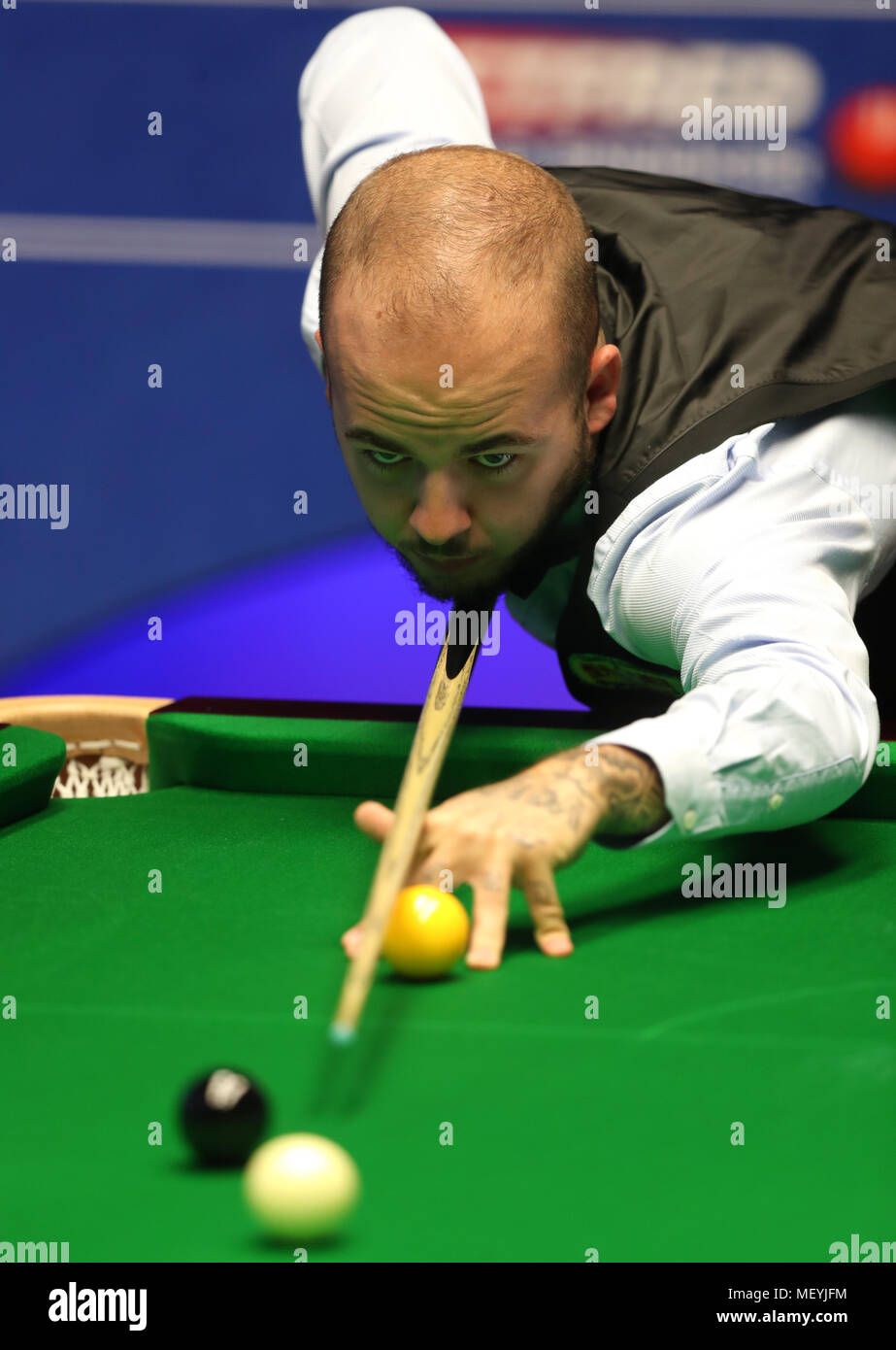 Luca Brecel in action against Ricky Walden during day three of the 2018 ...